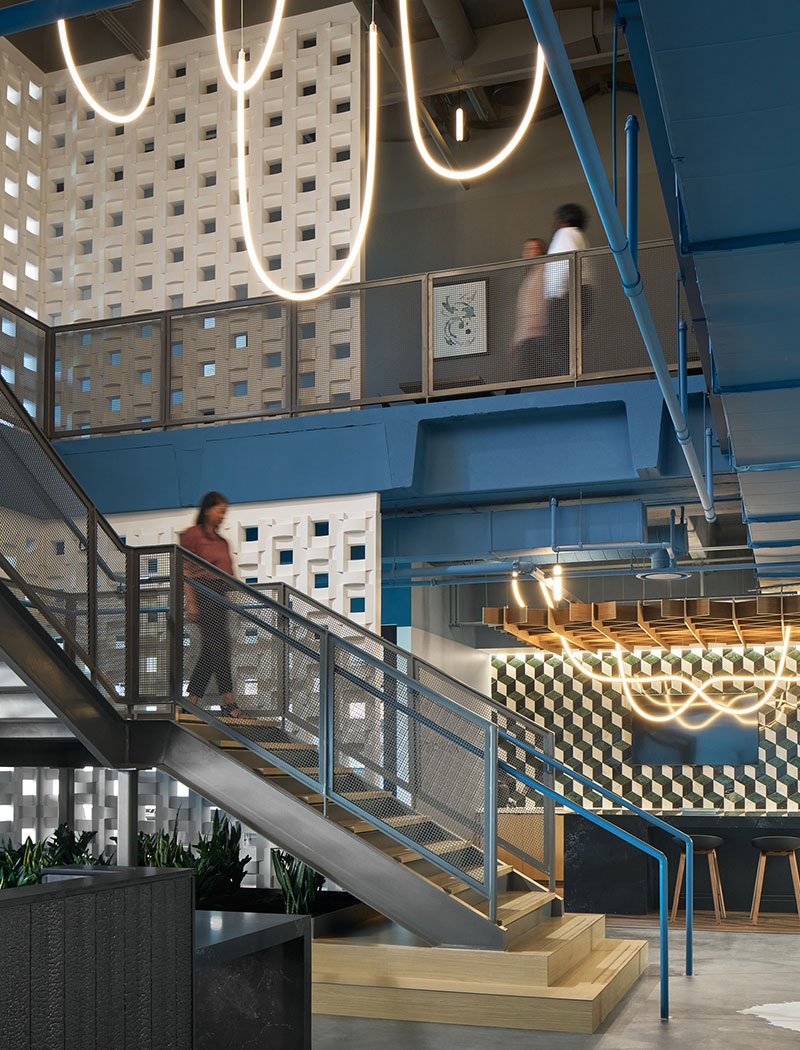 Southern Lighting Source